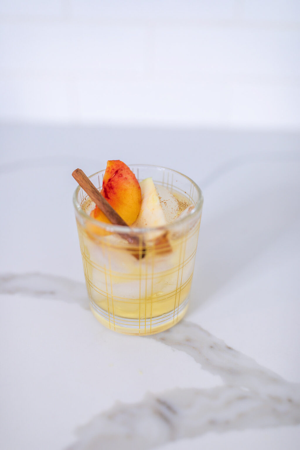 Iced Apple Peach Cider - LoChandler.com