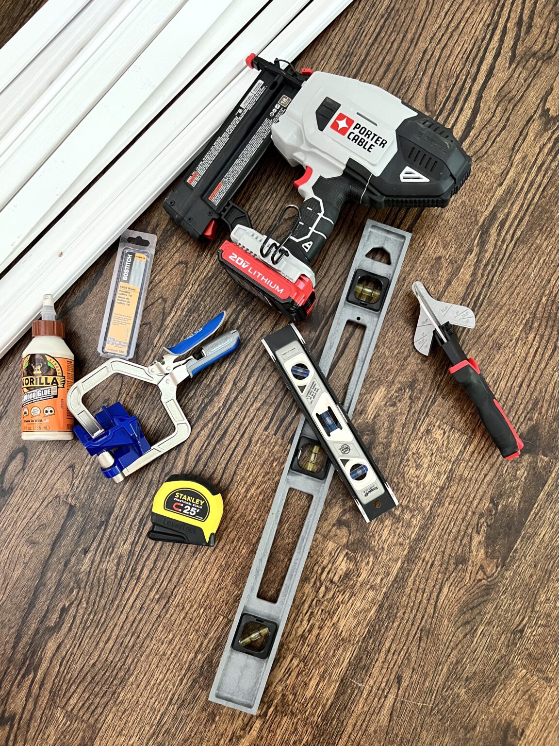 DIY Wainscoting - LoChandler.com